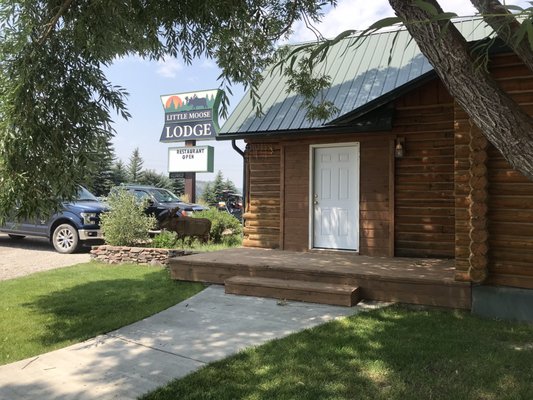 LITTLE MOOSE LODGE - 26 Photos & 42 Reviews - 3427 Swan Valley Hwy ...