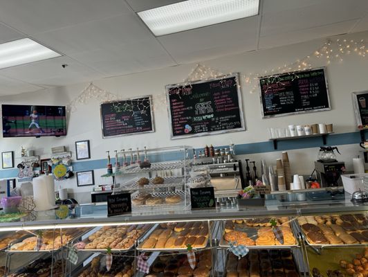 THE DONUT CHAIN - Updated October 2025 - 125 Photos & 76 Reviews - 901 ...