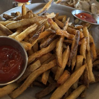 ENGINE ROOM - 1348 Photos & 1363 Reviews - 14 Holmes St, Mystic ...