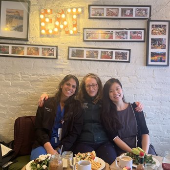 EFFY’S CAFE - 331 Photos & 307 Reviews - 104 W 96th St, New York, New ...