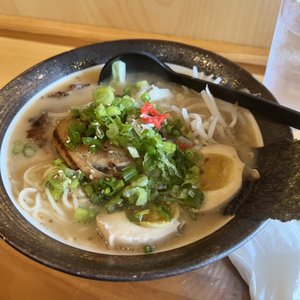SHENG RAMEN - 489 Photos & 292 Reviews - 15201 John J Delaney Dr ...