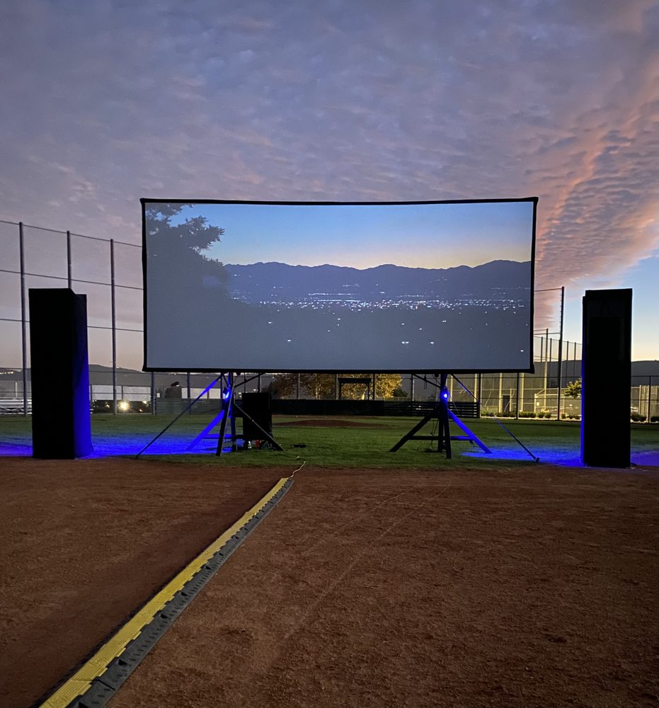 CINEMA UNDER THE STARS WINE COUNTRY - Updated September 2025 - Request ...