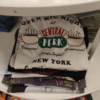 LEESBURG PREMIUM OUTLETS - Updated November 2025 - 258 Photos & 275 ...