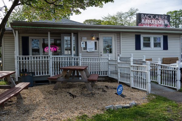 BACK ALLEY BARBEQUE - Updated April 2025 - 56 Photos & 68 Reviews ...