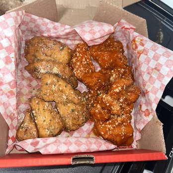 WING SNOB - Updated June 2024 - 40 Photos & 21 Reviews - 1713 W Golf Rd ...