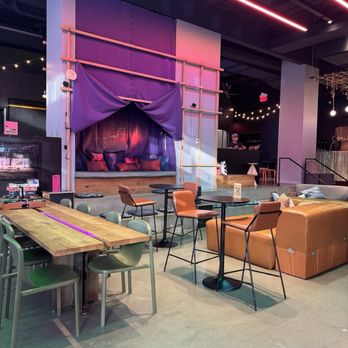 MOXY PORTLAND DOWNTOWN - Updated January 2025 - 312 Photos & 117 ...