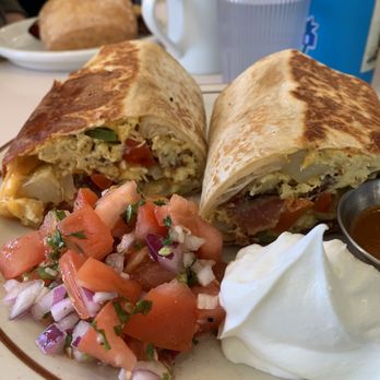 THE MONT - Updated December 2024 - 120 Photos & 111 Reviews - 2411 SE ...