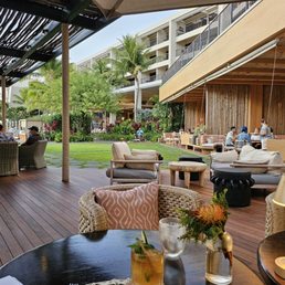 HĀLANI - Updated September 2025 - 401 Photos & 176 Reviews - 68-1400 ...