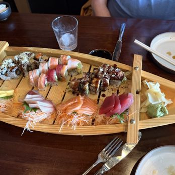 STINGRAY SUSHI BAR + ASIAN GRILL - Updated July 2025 - 310 Photos & 458 ...