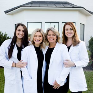 VISION 4 LESS - Updated June 2025 - 22 Photos - 6725 Siegen Ln, Baton ...