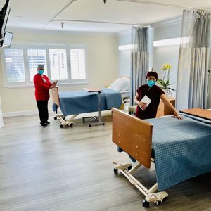 THE RIDGE POST-ACUTE - Updated March 2025 - 27 Photos - 1355 Clayton Rd ...