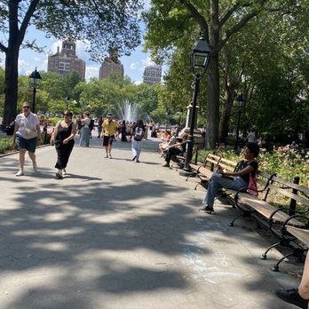 WASHINGTON SQUARE PARK - Updated July 2024 - 2840 Photos & 622 Reviews ...