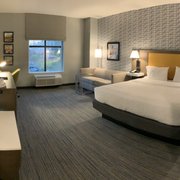 HAMPTON INN RIVERSIDE DOWNTOWN - 109 Photos & 38 Reviews - 3505 Market ...