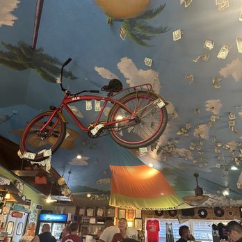 FLIPPIN’ COW - Updated September 2025 - 275 Photos & 398 Reviews ...