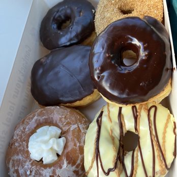 JUPITER DONUTS - Updated November 2025 - 74 Photos & 96 Reviews - 2004 ...