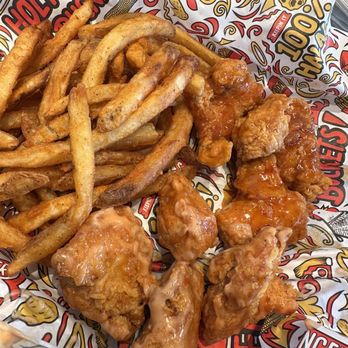 HOLY BUCKETS HALAL CHICKEN - Updated December 2025 - 61 Photos & 74 ...