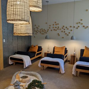 FIVE WELLBEING SPA - 23 Photos & 73 Reviews - 5602 S Nevada St ...