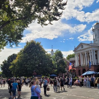 THE BIG E - Updated September 2025 - 1518 Photos & 322 Reviews - 1305 ...