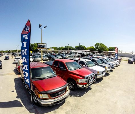 HERNANDEZ AUTO SALES - Updated December 2025 - 21 Photos - 2304 E Main ...