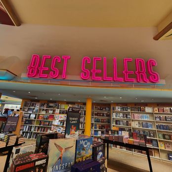 BOOKSTAR / BARNES & NOBLE - Updated July 2024 - 80 Photos & 90 Reviews ...