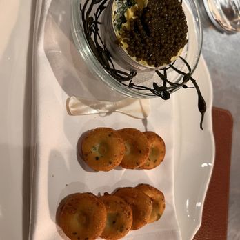 RIVER POINTE INN - Updated August 2024 - 22 Photos & 10 Reviews - 132 E ...