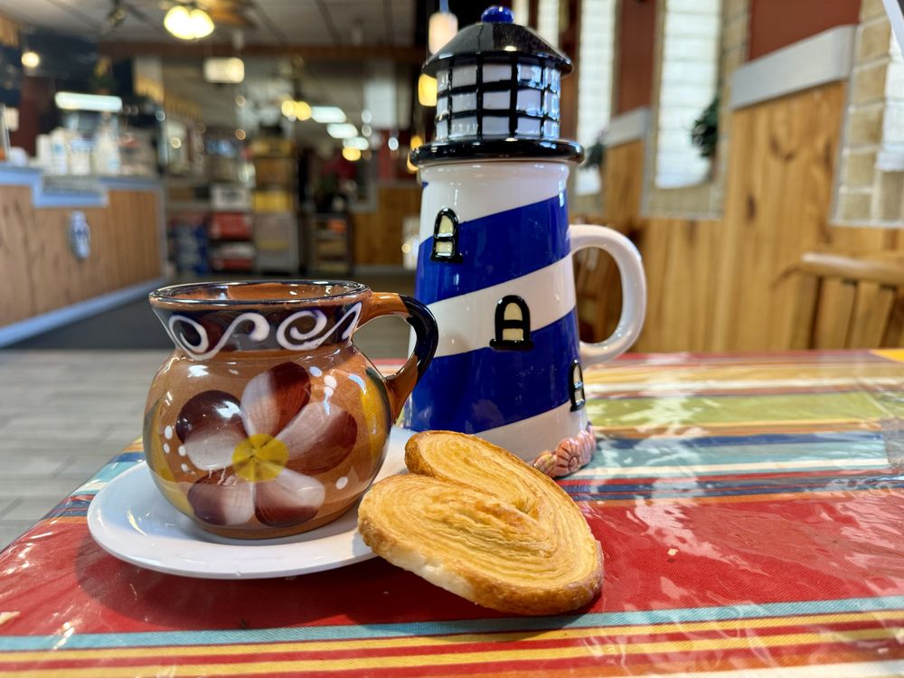 EL FARO - Updated July 2025 - 69 Photos & 62 Reviews - 3422 S Harlem ...