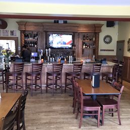 TINKERS CREEK ROAD TAVERN - Updated October 2025 - 190 Photos & 221 ...