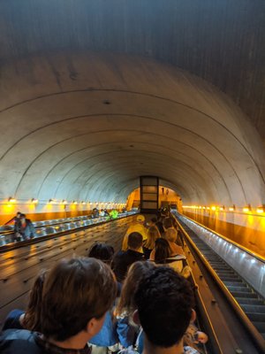 ROSSLYN METRO STATION - 51 Photos & 67 Reviews - Metro Stations - 1850 ...