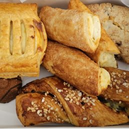 PORTO’S BAKERY & CAFE - Updated July 2025 - 18584 Photos & 8334 Reviews ...