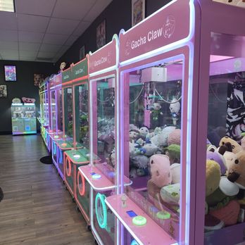 GACHA CLAW - Updated March 2025 - 146 Photos & 72 Reviews - 5625 S ...