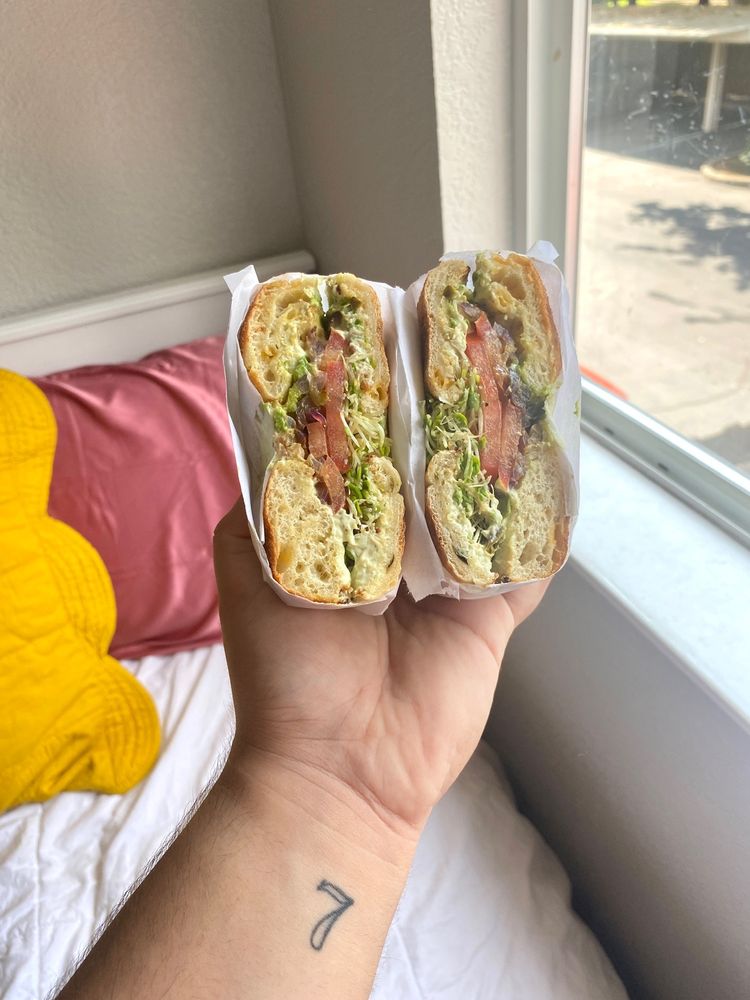 FRESH TWISTED CAFE - Updated August 2024 - 217 Photos & 603 Reviews ...