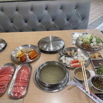 HELLO SHABU - Updated July 2024 - 162 Photos & 107 Reviews - 228 W ...