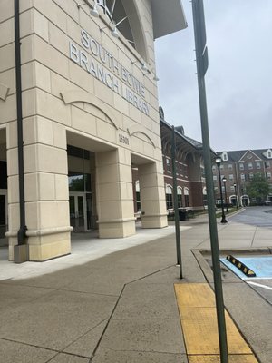 SOUTH BOWIE BRANCH LIBRARY - Updated December 2025 - 27 Photos & 24 ...