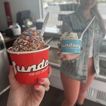 SUNDAES THE ICE CREAM PLACE - Updated October 2025 - 89 Photos & 88 ...