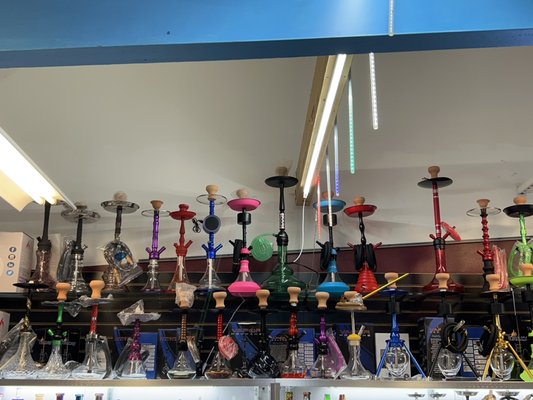 FAMOUS VAPE & TOBACCO - Updated May 2025 - 17 Photos - 607 E Madison St ...