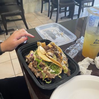 SWEET KRUNCH - Updated September 2025 - 70 Photos & 26 Reviews - 1832 ...