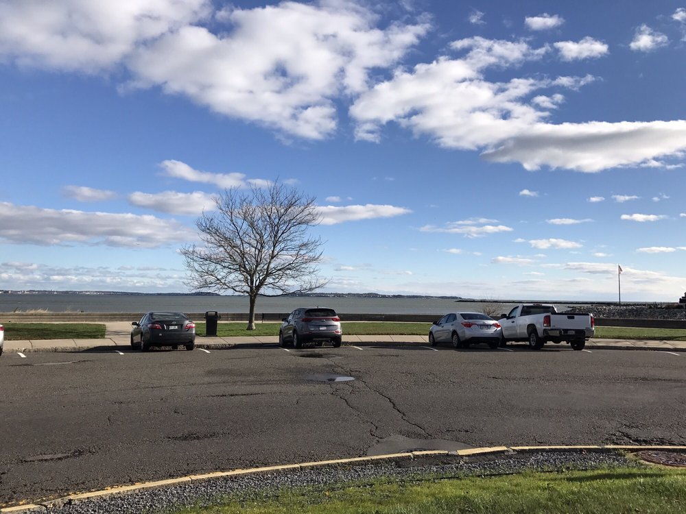 ELIOT CIRCLE - Updated December 2025 - 33 Photos - Eliot Cir, Revere ...