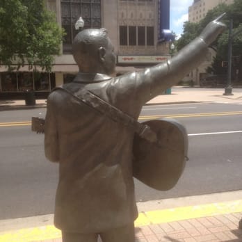 HUDDIE WILLIAM “LEAD BELLY” LEDBETTER STATUE - Updated January 2026 ...