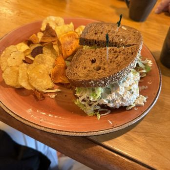 GOOD EARTH - Updated December 2025 - 187 Photos & 345 Reviews - 3460 ...