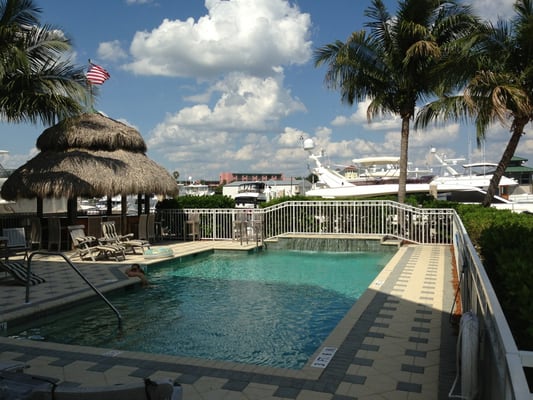 NAPLES BOAT CLUB - Updated September 2024 - 909 10th St, South Naples ...