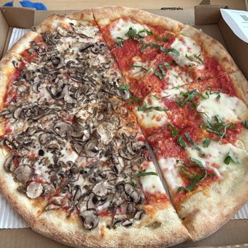 BALLARD PIZZA COMPANY - BALLARD - Updated December 2025 - 32 Photos ...