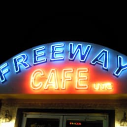 FREEWAY CAFE - Updated October 2025 - 90 Photos & 91 Reviews - 465 S ...
