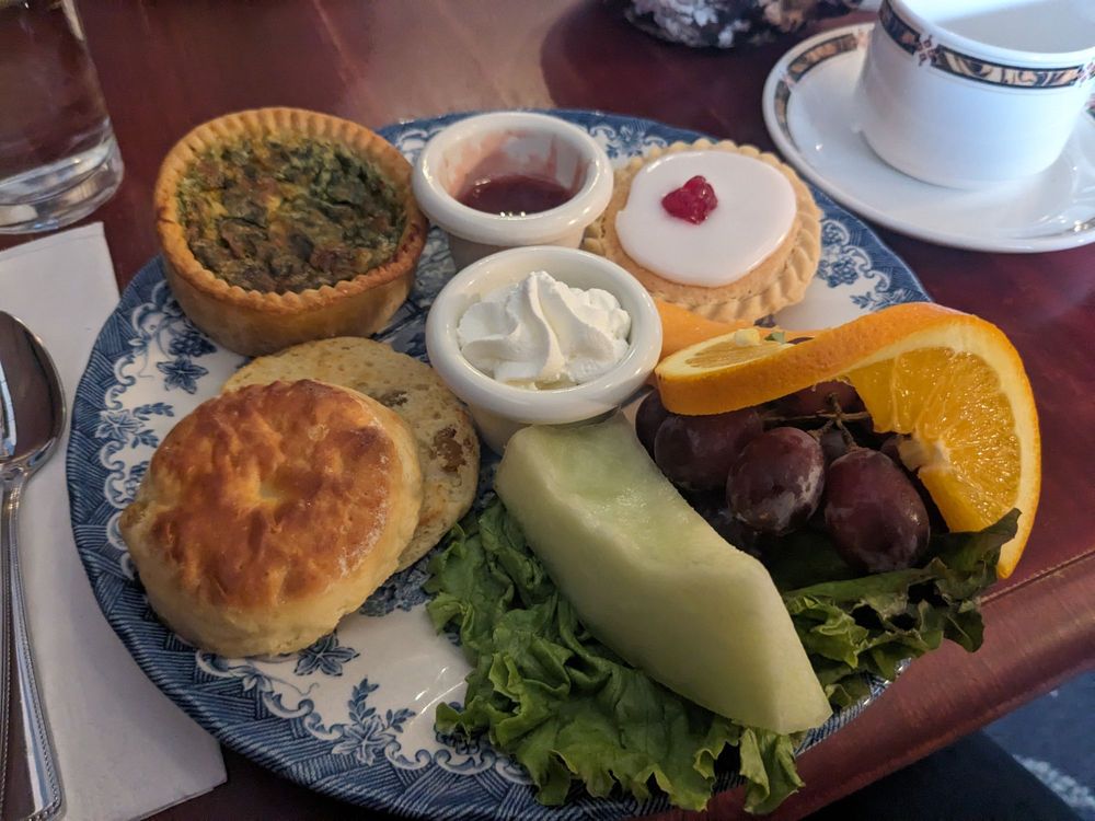 NEVILLE’S RESTAURANT - Updated December 2025 - 28 Photos & 31 Reviews ...