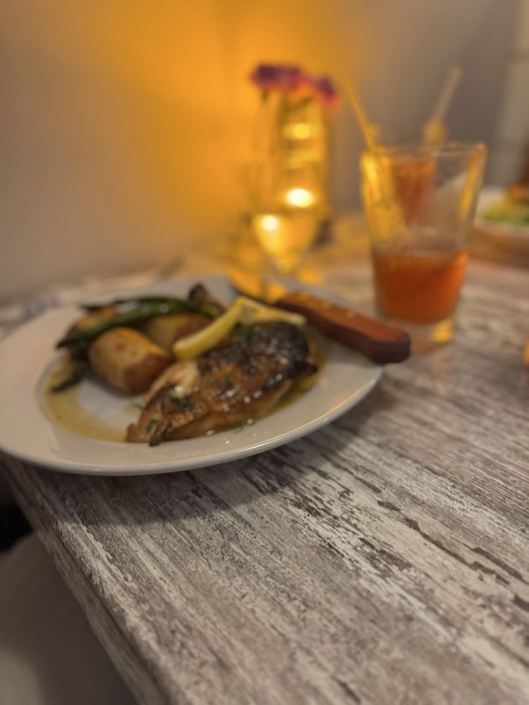 THE KETCH - Updated December 2025 - 56 Photos & 18 Reviews - 62 Montauk ...