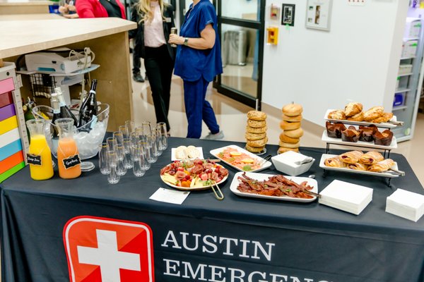 AUSTIN EMERGENCY CENTER - ARBORETUM - Updated November 2025 - 22 Photos ...