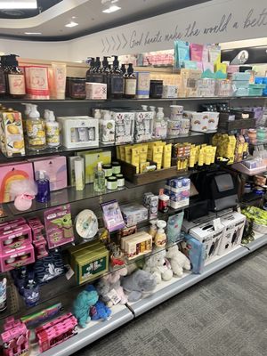 AMY’S HALLMARK SHOP - Updated August 2025 - 36 Photos & 29 Reviews ...