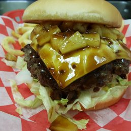BURGER TIME MACHINE - 183 Photos & 183 Reviews - Burgers - 301 W ...