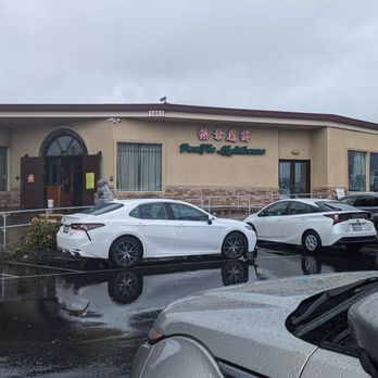 PACIFIC LIGHTHOUSE RESTAURANT - Updated October 2024 - 1438 Photos ...