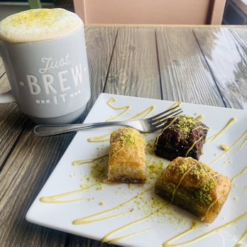 AGHATI HOUSE - Updated October 2024 - 48 Photos & 29 Reviews - 7350 W ...