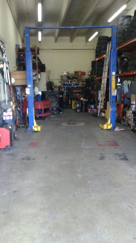 GENESIS AUTO REPAIR CENTER - Updated January 2025 - 3190 S State Rd 7 ...